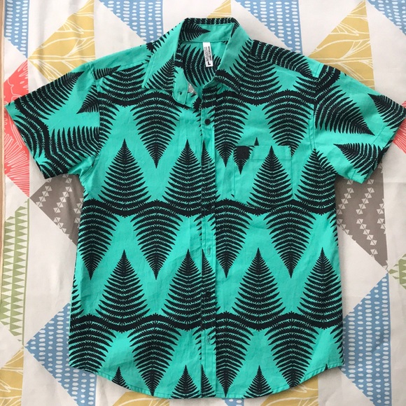 Hawaii’s Finest | Shirts & Tops | Hawaiis Finest Button Down Shirt Boys ...